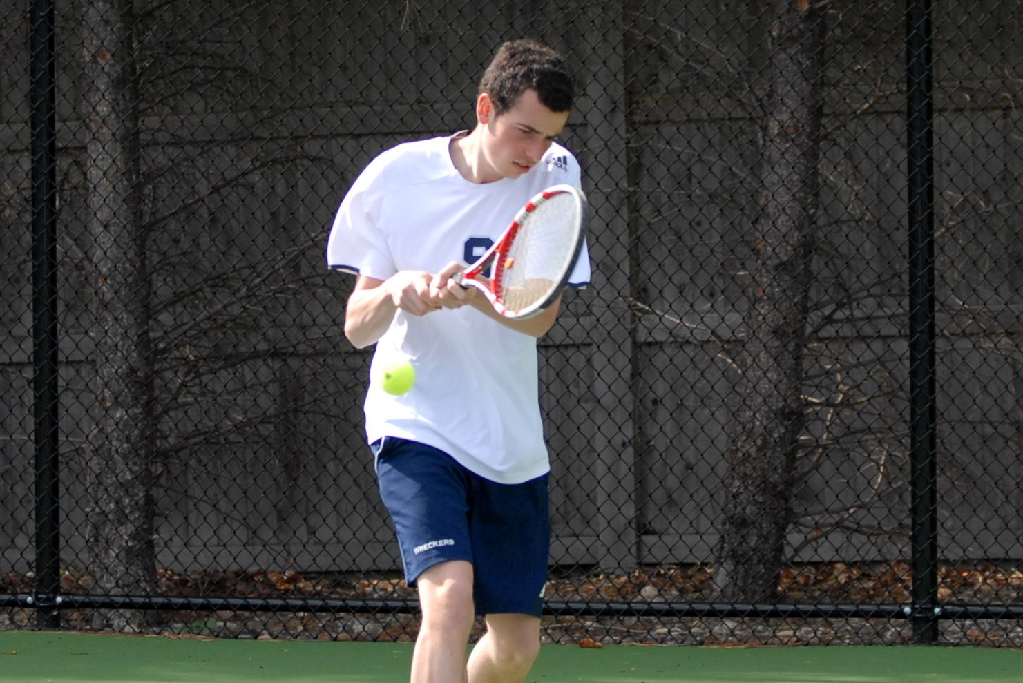 Staples beats Daniel Hand (Madison) | Staples Wreckers Boys Tennis